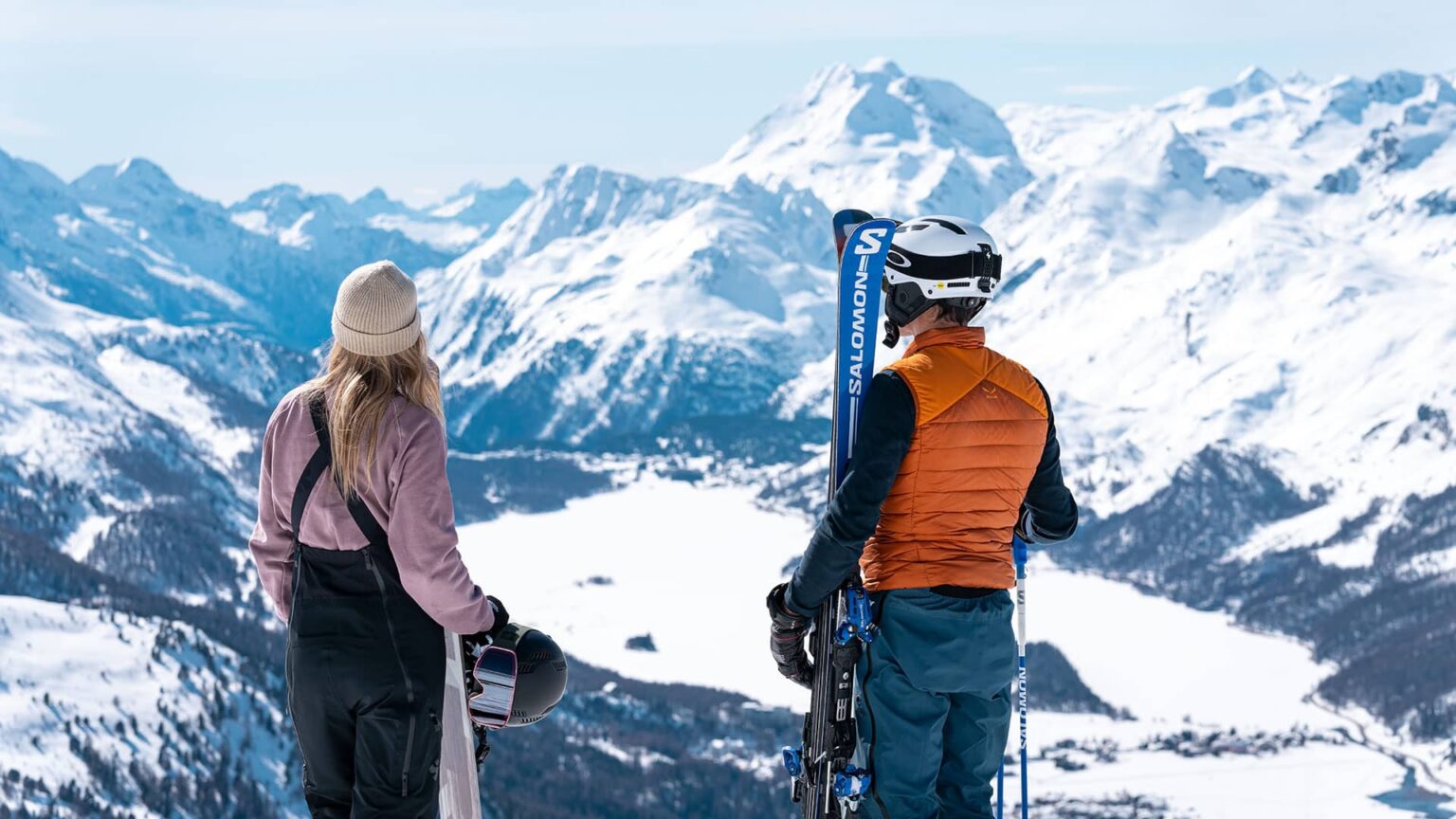 Winter experiences in the Engadin: skiing, snowboarding & ice skating